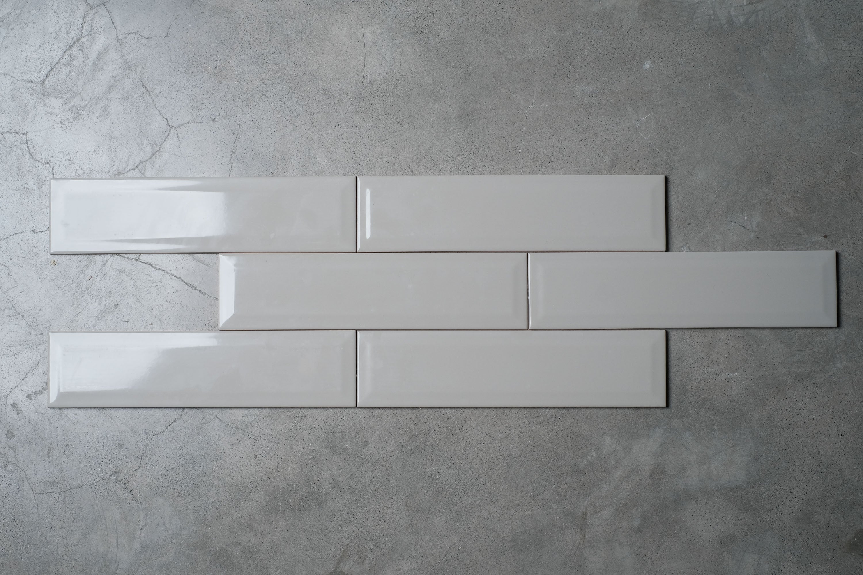 Metro Largo - Alto 753 Glossy Moss Gray – Pietra Manila